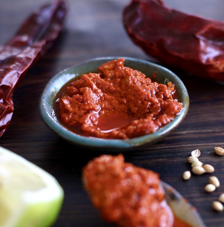 Homemade Harissa Chili Paste - Soul&Streusel