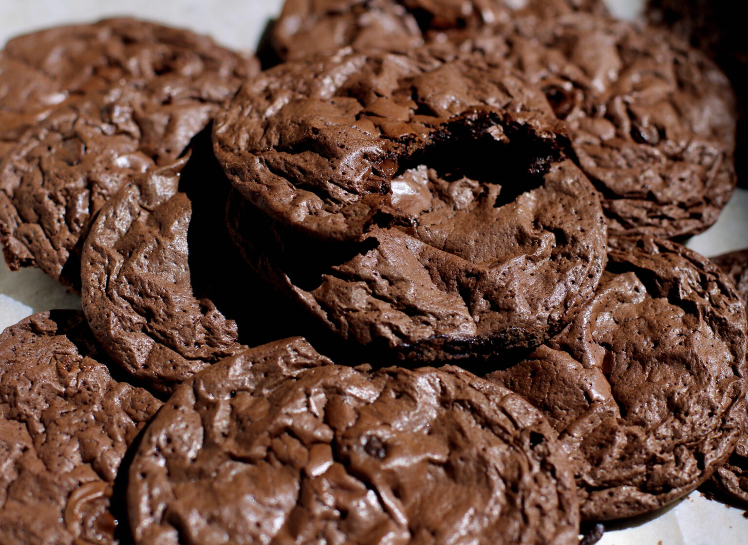 Fudgy Chocolate Passover Cookies - Soul&Streusel