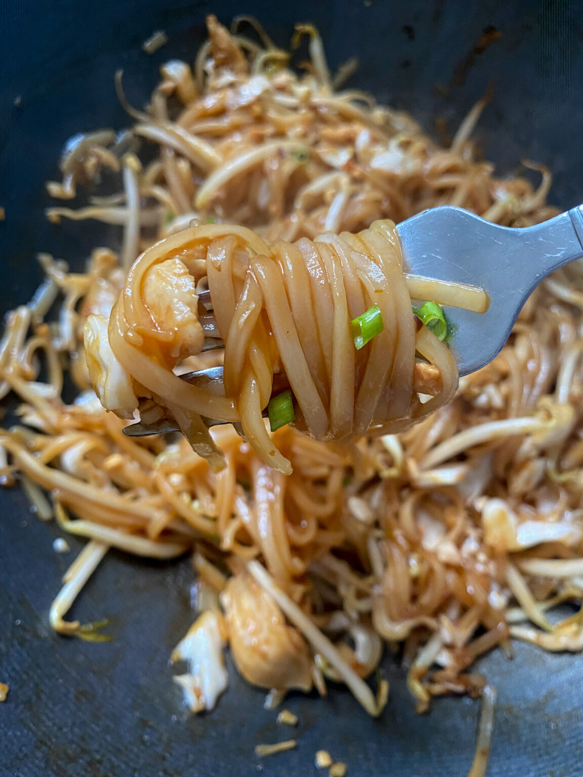 Homemade Blue Dragon Pad Thai [easy copycat recipe] - Soul&Streusel
